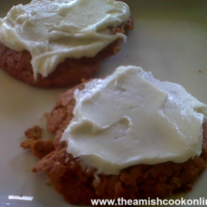 Amish Molasses Cookies With Lemon Frosting » Amish 365