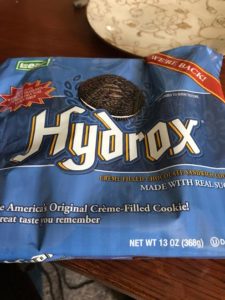 Nostalgia: Hydrox Cookies and Aster's PB&J - Amish 365