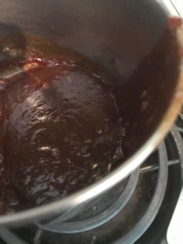 Amish sweet hot dog sauce recipe adds zing to your cook-out