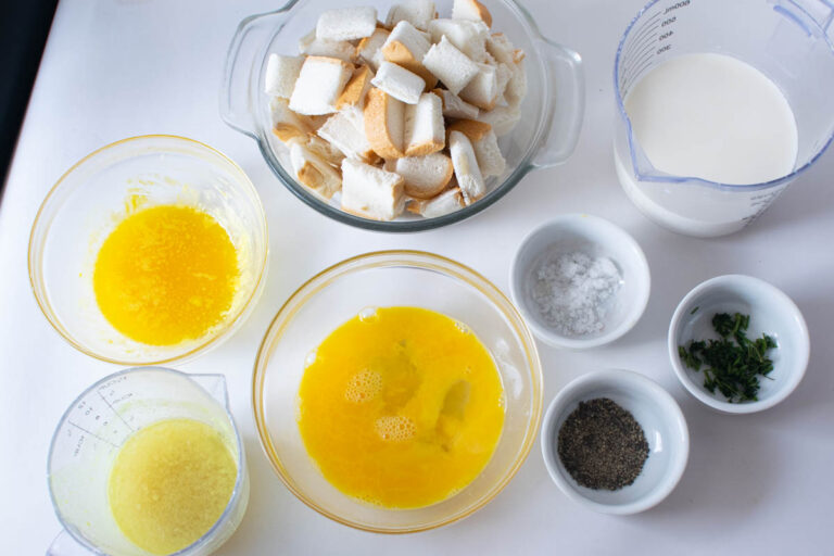 Easy Amish Bread Dressing » Amish365.com » Delicious!