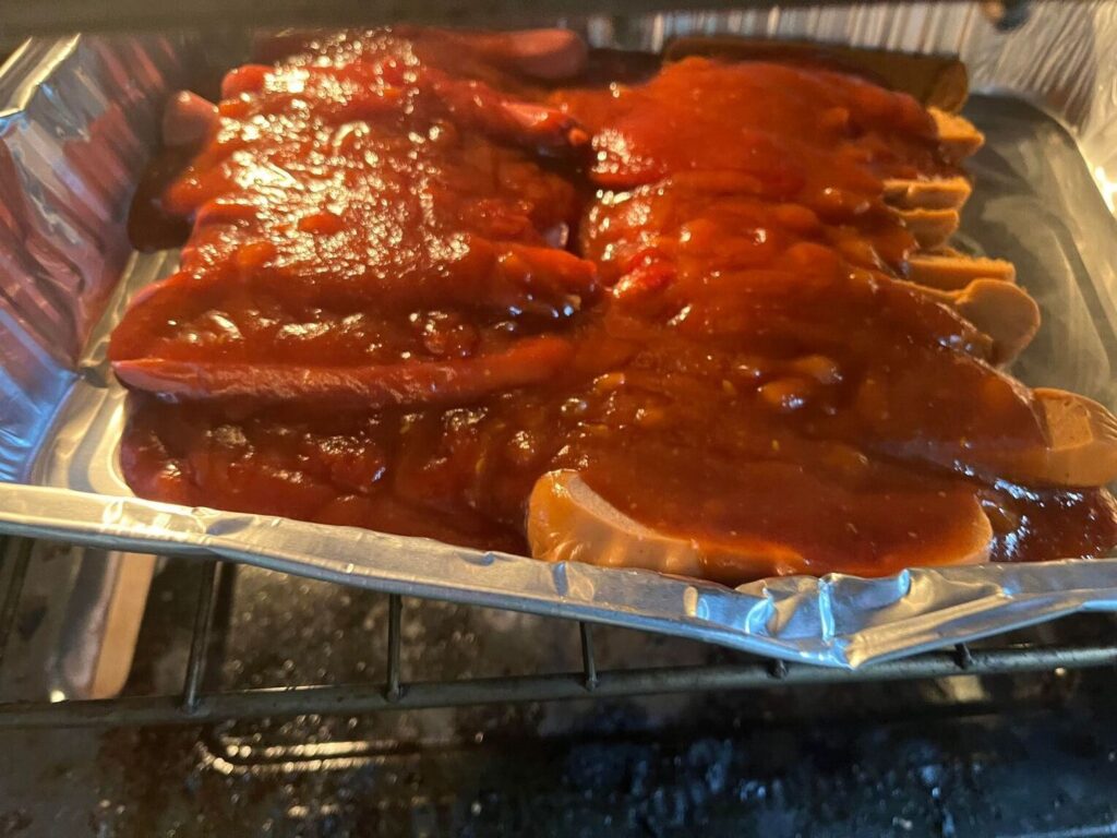 A Recipe For Delicious and Tangy Amish Oven-Baked Sloppy Joe Dogs ...